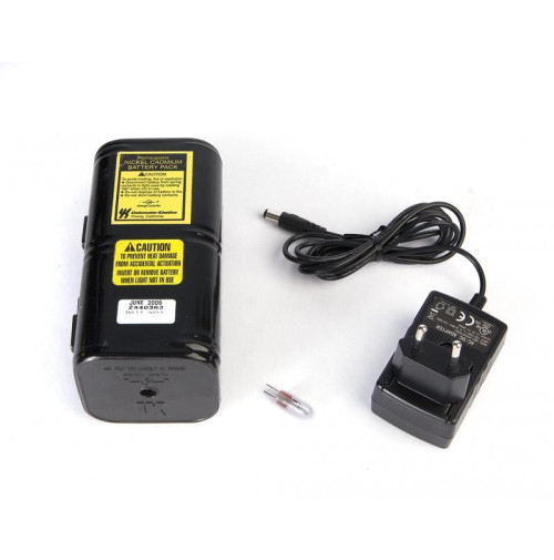 Upgrade Kit for D8 Xenon Rechargeable (NiCad Pack, Charger, Reflector ...
